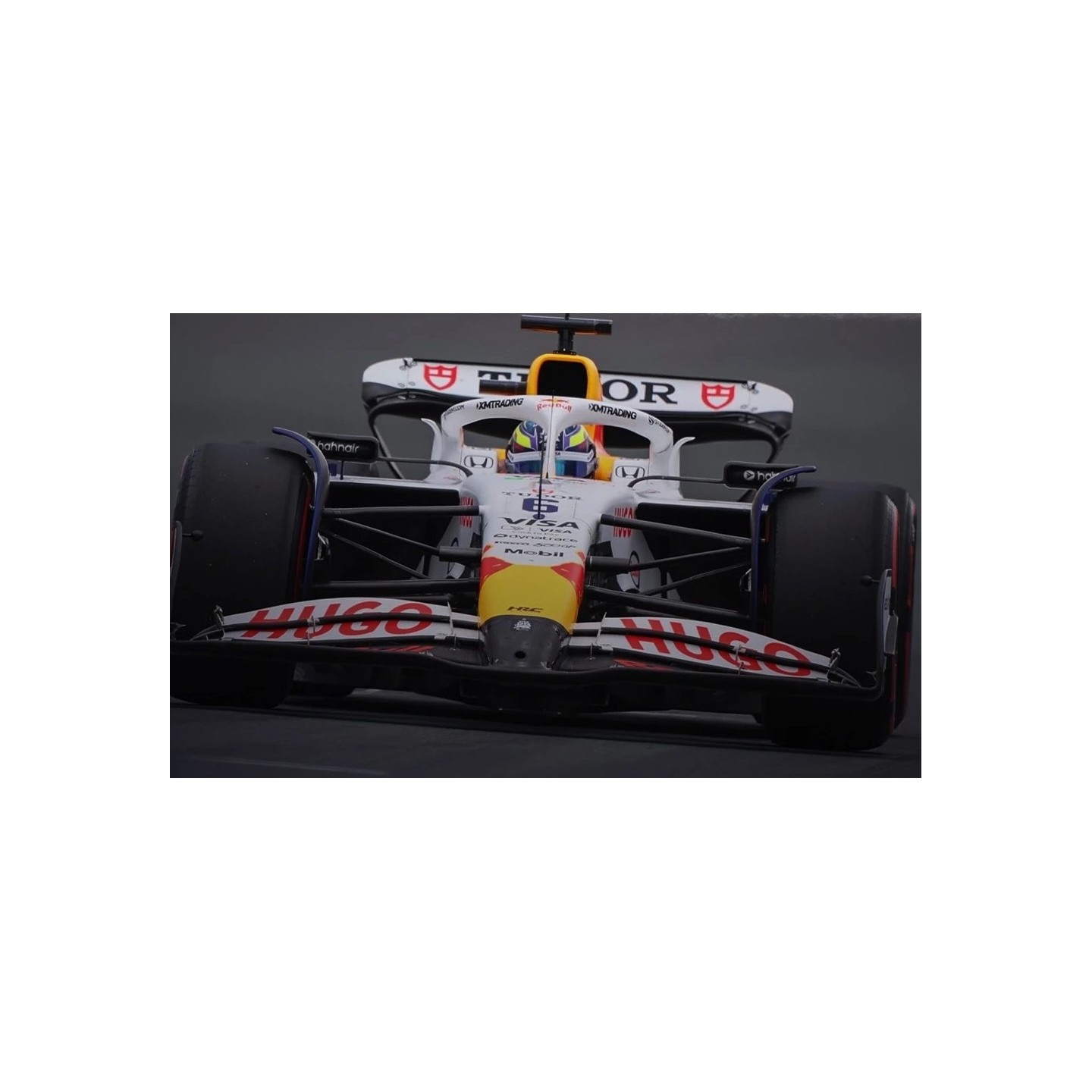 1/18 SPARK 18S1111 Racing Bulls VCARB 02 n°6 Isack Hadjar Zandvoort 2025 %