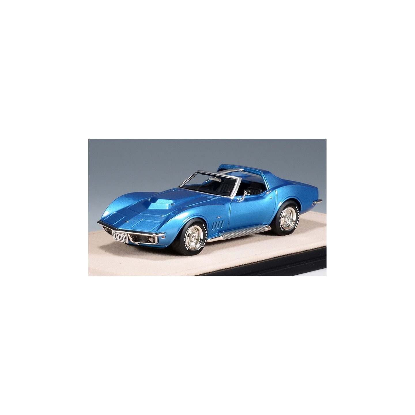 STAMP STM690001 Chevrolet Corvette L88 Coupe T Roof Lemans 1969 %