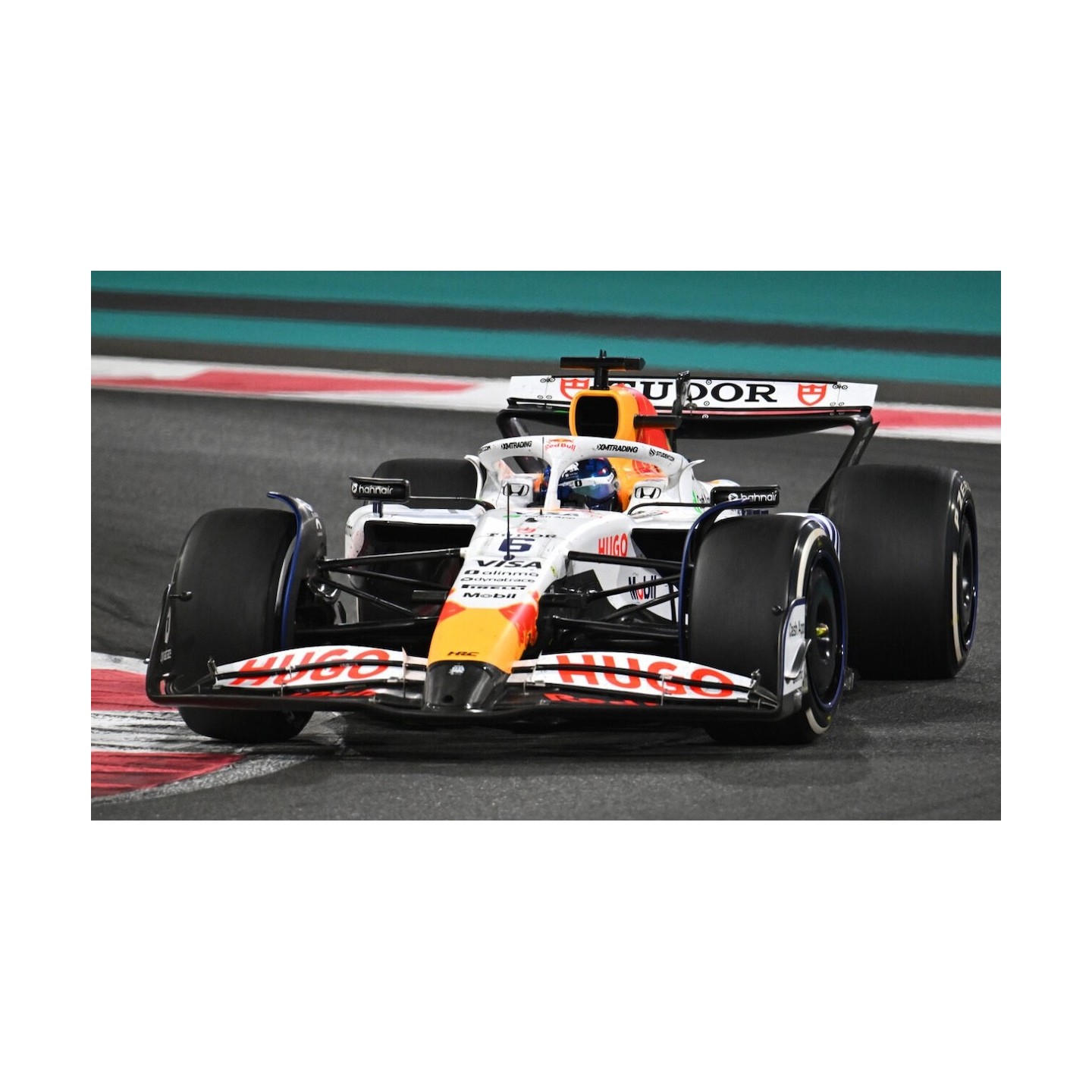 SPARK S9681 Racing Bulls VCARB 02 n°6 Isack Hadjar Abu Dhabi 2025 %